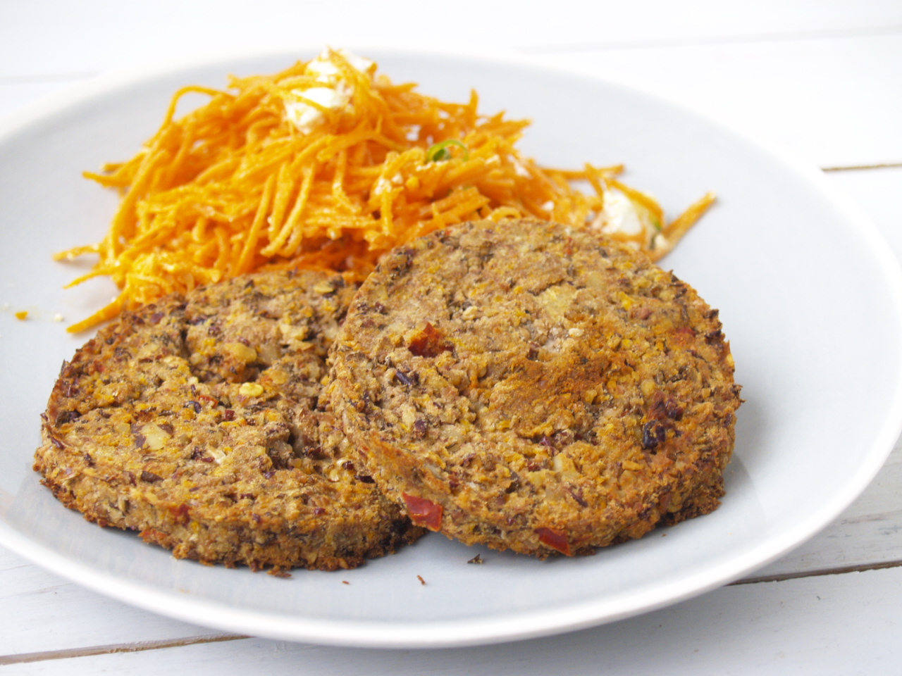 Kidneybonen zwarte linzen burger - Pienskeuken